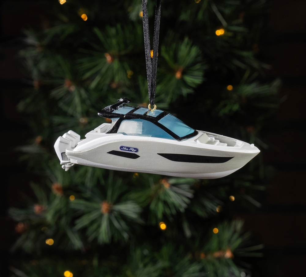 Sea Ray Sundancer 370 Outboard Ornament | Sea Ray Collection
